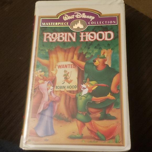 Disney | Media | Walt Disney Robin Hood Vhs | Poshmark